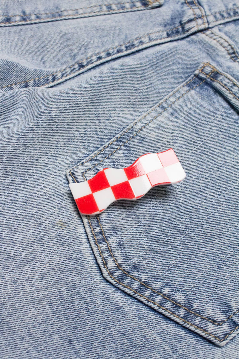 Red Wavy Checkered Hair Clip – Ragstock